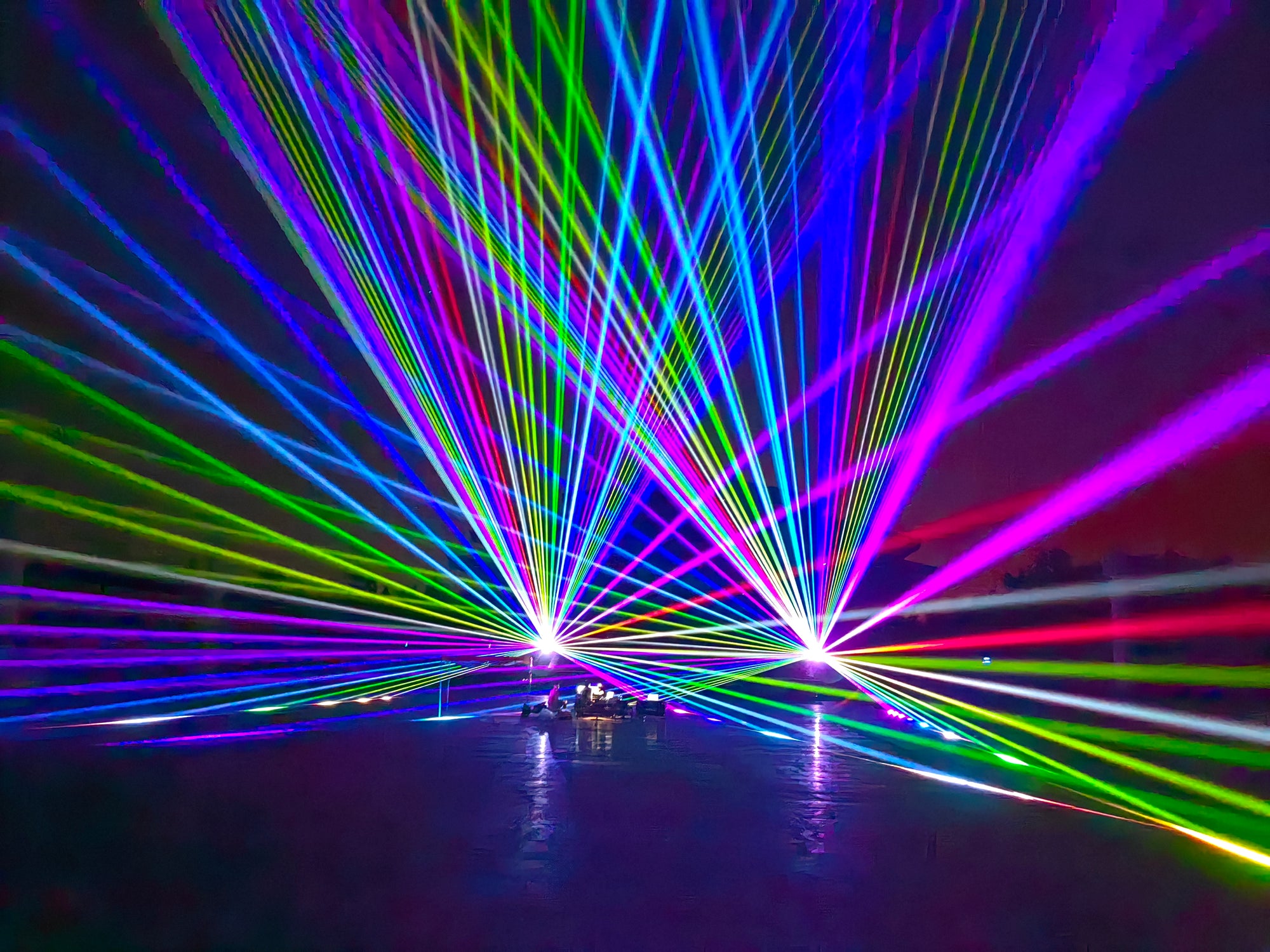 Luminance Laser Light Show Systems | RGB Lasers for Events And Sales ...
